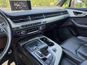 Brown Audi Q7 2016 in Telschi, with an engine capacity of 2.97 L and mileage of 320 thousand km for 21500 €, photo 42 on AUTOMOTO.COM.LV