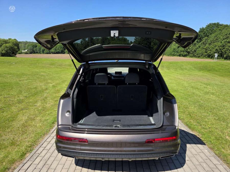 Brown Audi Q7 2016 in Telschi, with an engine capacity of 2.97 L and mileage of 320 thousand km for 21500 €, photo 51 on AUTOMOTO.COM.LV