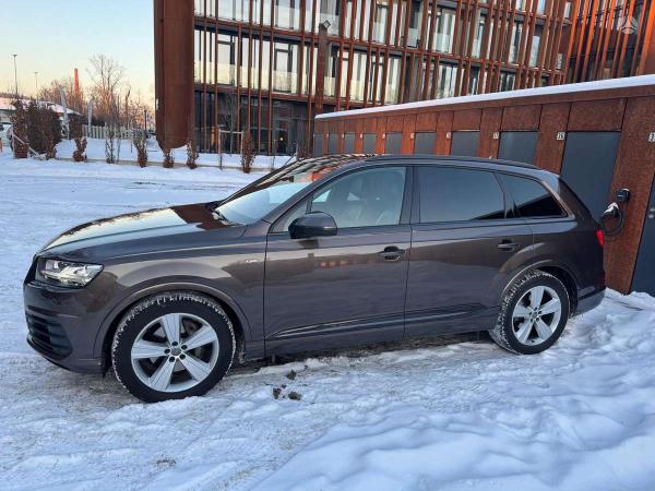 Brown Audi Q7 2018 in Kaunas, with an engine capacity of 2.97 L and mileage of 178 thousand km for 42500 €, photo 2 on AUTOMOTO.COM.LV
