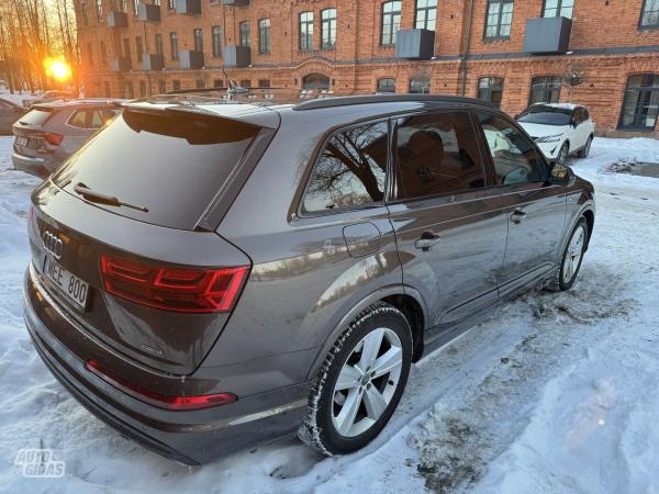 Brown Audi Q7 2018 in Kaunas, with an engine capacity of 3.00 L and mileage of 179 thousand km for 31500 €, photo 4 on AUTOMOTO.COM.LV
