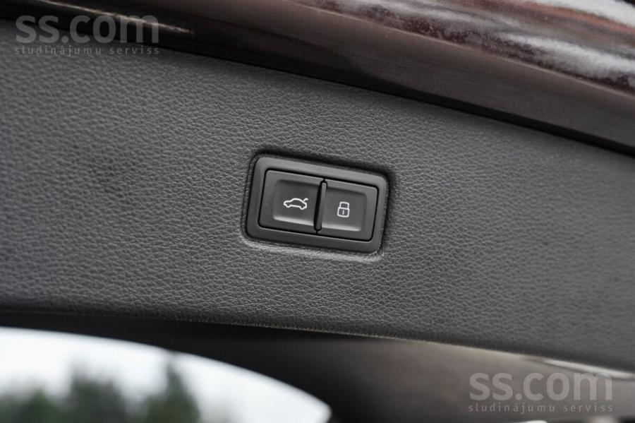 Brūns Audi Q7 2020 Rīga, ar dzinēja tilpumu 3.00 L un nobraukumu 167 tūkst. km par 35050 €, foto 35 vietnē AUTOMOTO.COM.LV