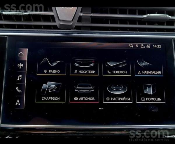 Brown Audi Q7 2020 in Liepaja, with an engine capacity of 3.00 L and mileage of 105 thousand km for 38500 €, photo 9 on AUTOMOTO.COM.LV