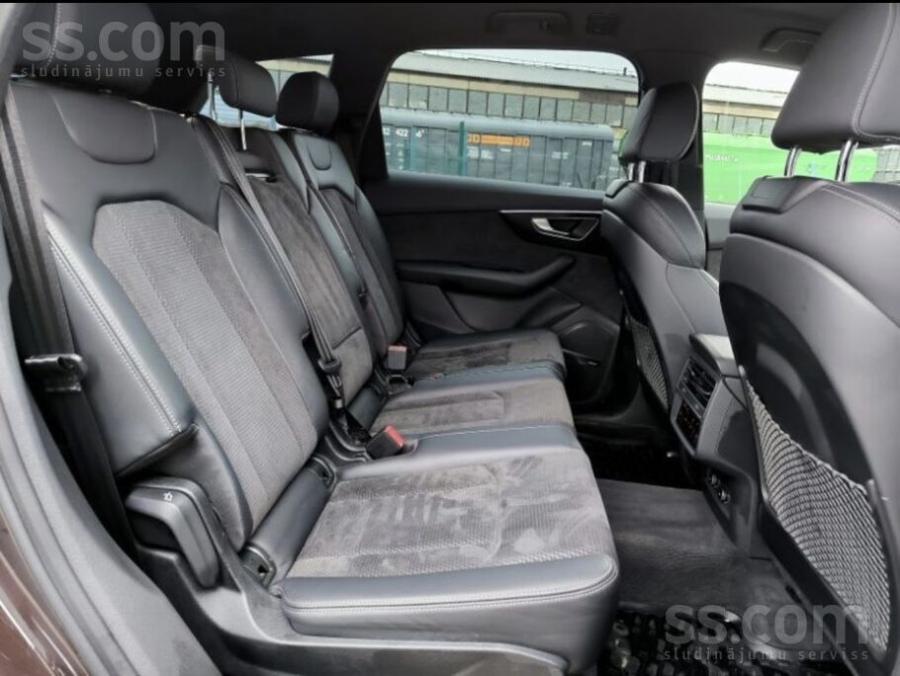 Brown Audi Q7 2020 in Liepaja, with an engine capacity of 3.00 L and mileage of 105 thousand km for 38500 €, photo 13 on AUTOMOTO.COM.LV