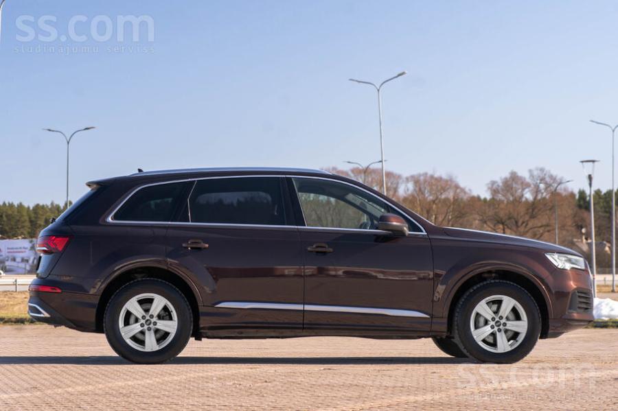 Brown Audi Q7 2021 in Riga, with an engine capacity of 3.00 L and mileage of 106 thousand km for 36800 €, photo 4 on AUTOMOTO.COM.LV