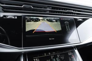 Brūns Audi Q7 2021 Mārupe, ar dzinēja tilpumu 3.00 L un nobraukumu 106 tūkst. km par 39050 €, foto 17 vietnē AUTOMOTO.COM.LV