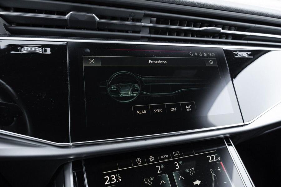 Brūns Audi Q7 2021 Mārupe, ar dzinēja tilpumu 3.00 L un nobraukumu 106 tūkst. km par 39050 €, foto 18 vietnē AUTOMOTO.COM.LV