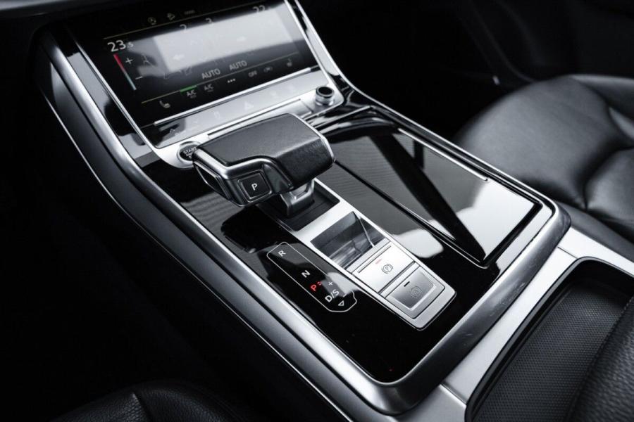 Brūns Audi Q7 2021 Mārupe, ar dzinēja tilpumu 3.00 L un nobraukumu 106 tūkst. km par 39050 €, foto 27 vietnē AUTOMOTO.COM.LV