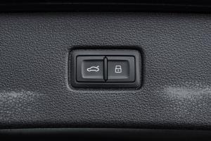 Brūns Audi Q7 2021 Mārupe, ar dzinēja tilpumu 3.00 L un nobraukumu 106 tūkst. km par 39050 €, foto 32 vietnē AUTOMOTO.COM.LV