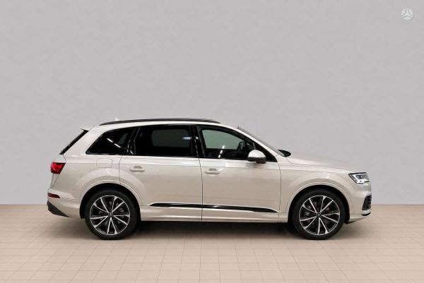 Brown Audi Q7 2022 in Kaunas, with an engine capacity of 3.00 L and mileage of 68 thousand km for 47900 €, photo 4 on AUTOMOTO.COM.LV