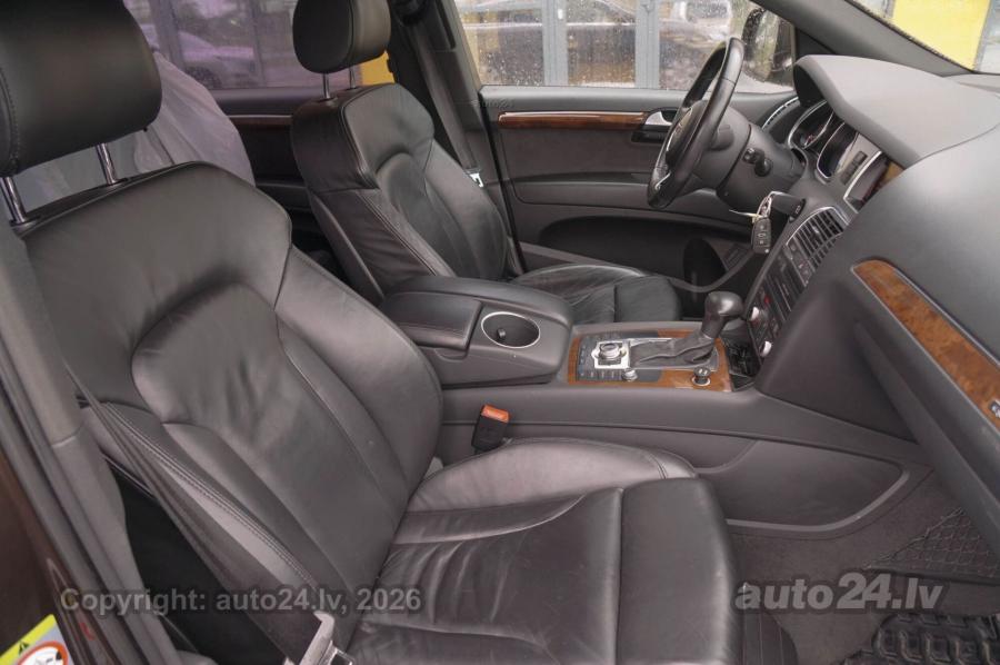 Brūns Audi Q7 2013 Tallina, ar dzinēja tilpumu 3.00 L un nobraukumu 223 tūkst. km par 8990 €, foto 10 vietnē AUTOMOTO.COM.LV