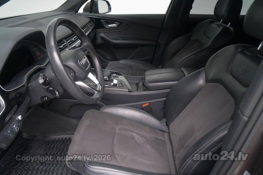 Brown Audi Q7 2018 in Tallinn, with an engine capacity of 3.00 L and mileage of 130 thousand km for 32990 €, photo 8 on AUTOMOTO.COM.LV
