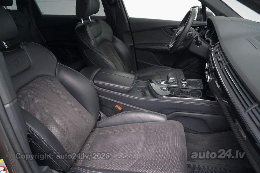 Brown Audi Q7 2018 in Tallinn, with an engine capacity of 3.00 L and mileage of 130 thousand km for 32990 €, photo 10 on AUTOMOTO.COM.LV