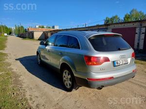 Audi Q7 2006 Jēkabpils, ar dzinēja tilpumu 3.00 L un nobraukumu 320 tūkst. km par 6500 €, foto 4 vietnē AUTOMOTO.COM.LV