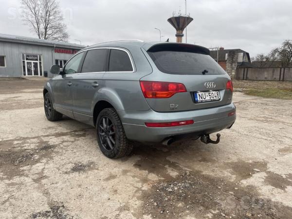 Audi Q7 2006 Saldus, ar dzinēja tilpumu 3.00 L un nobraukumu 403 tūkst. km par 3500 €, foto 3 vietnē AUTOMOTO.COM.LV