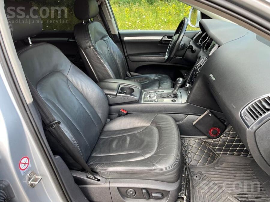 Audi Q7 2006 in Tukums, with an engine capacity of 3.00 L and mileage of 347 thousand km for 4990 €, photo 10 on AUTOMOTO.COM.LV