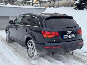 Audi Q7 2006 in Vilnius, with an engine capacity of 3.00 L and mileage of 414 thousand km for 3999 €, photo 6 on AUTOMOTO.COM.LV
