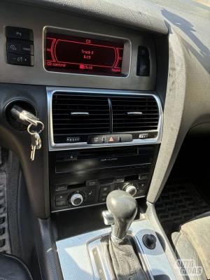Audi Q7 2006 in Plunge, with an engine capacity of 3.00 L and mileage of 380 thousand km for 5000 €, photo 14 on AUTOMOTO.COM.LV