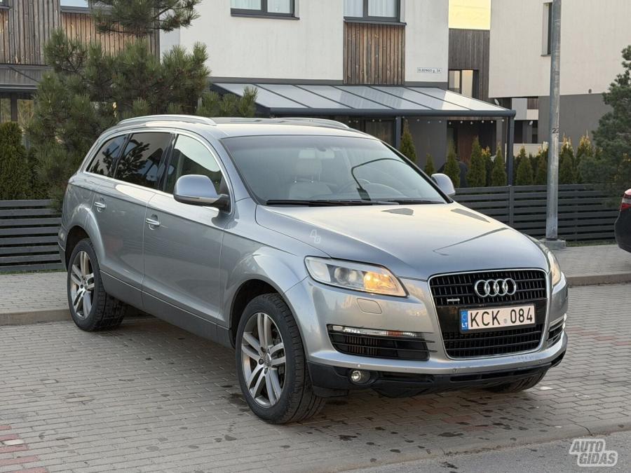 Audi Q7 2006 in Vilnius, with an engine capacity of 3.00 L and mileage of 380 thousand km for 4000 €, photo 5 on AUTOMOTO.COM.LV