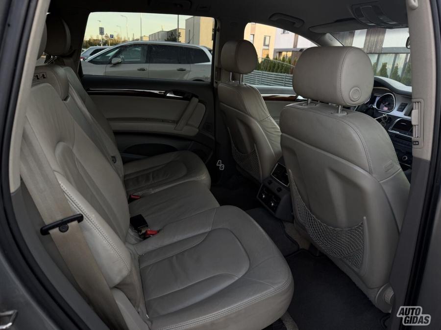 Audi Q7 2006 in Vilnius, with an engine capacity of 3.00 L and mileage of 380 thousand km for 4000 €, photo 14 on AUTOMOTO.COM.LV