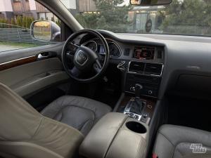 Audi Q7 2006 in Vilnius, with an engine capacity of 3.00 L and mileage of 380 thousand km for 4000 €, photo 17 on AUTOMOTO.COM.LV