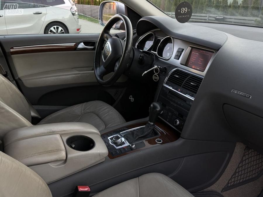 Audi Q7 2006 in Vilnius, with an engine capacity of 3.00 L and mileage of 380 thousand km for 4000 €, photo 18 on AUTOMOTO.COM.LV