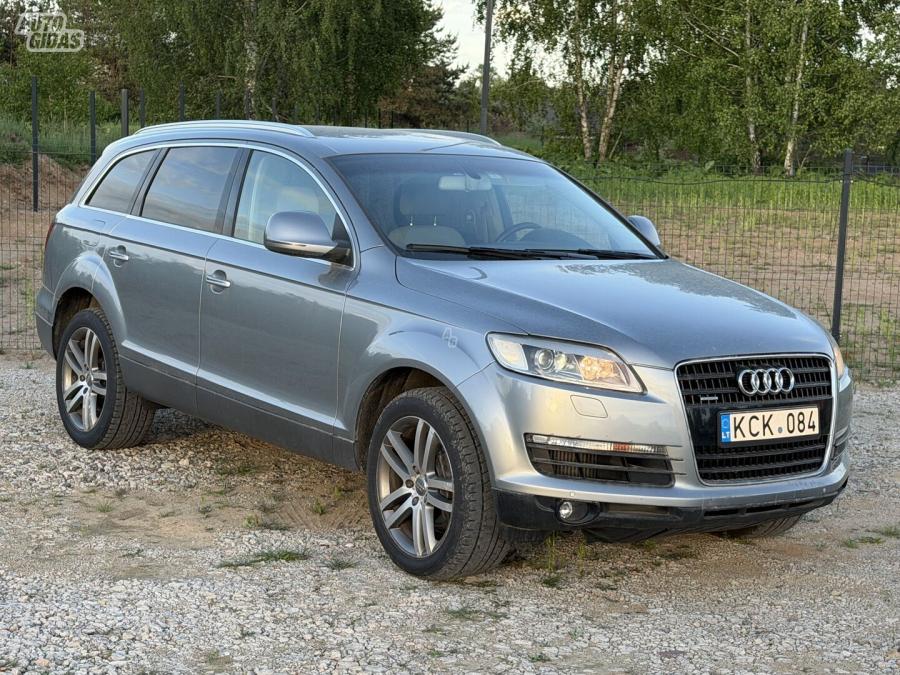 Audi Q7 2006 in Vilnius, with an engine capacity of 3.00 L and mileage of 380 thousand km for 3800 €, photo 5 on AUTOMOTO.COM.LV