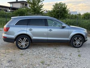 Audi Q7 2006 in Vilnius, with an engine capacity of 3.00 L and mileage of 380 thousand km for 3800 €, photo 9 on AUTOMOTO.COM.LV