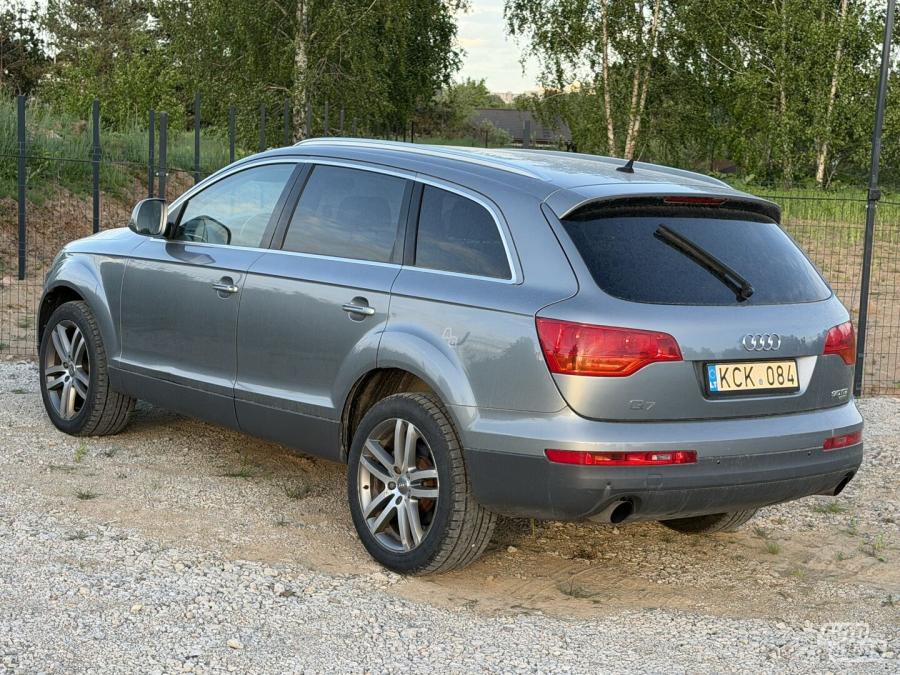 Audi Q7 2006 in Vilnius, with an engine capacity of 3.00 L and mileage of 380 thousand km for 3800 €, photo 13 on AUTOMOTO.COM.LV
