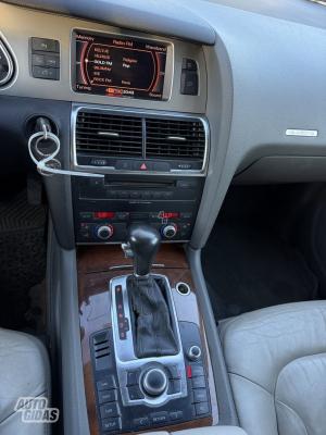 Audi Q7 2006 in Vilnius, with an engine capacity of 3.00 L and mileage of 380 thousand km for 3800 €, photo 18 on AUTOMOTO.COM.LV