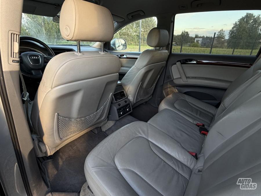 Audi Q7 2006 in Vilnius, with an engine capacity of 3.00 L and mileage of 380 thousand km for 3800 €, photo 20 on AUTOMOTO.COM.LV