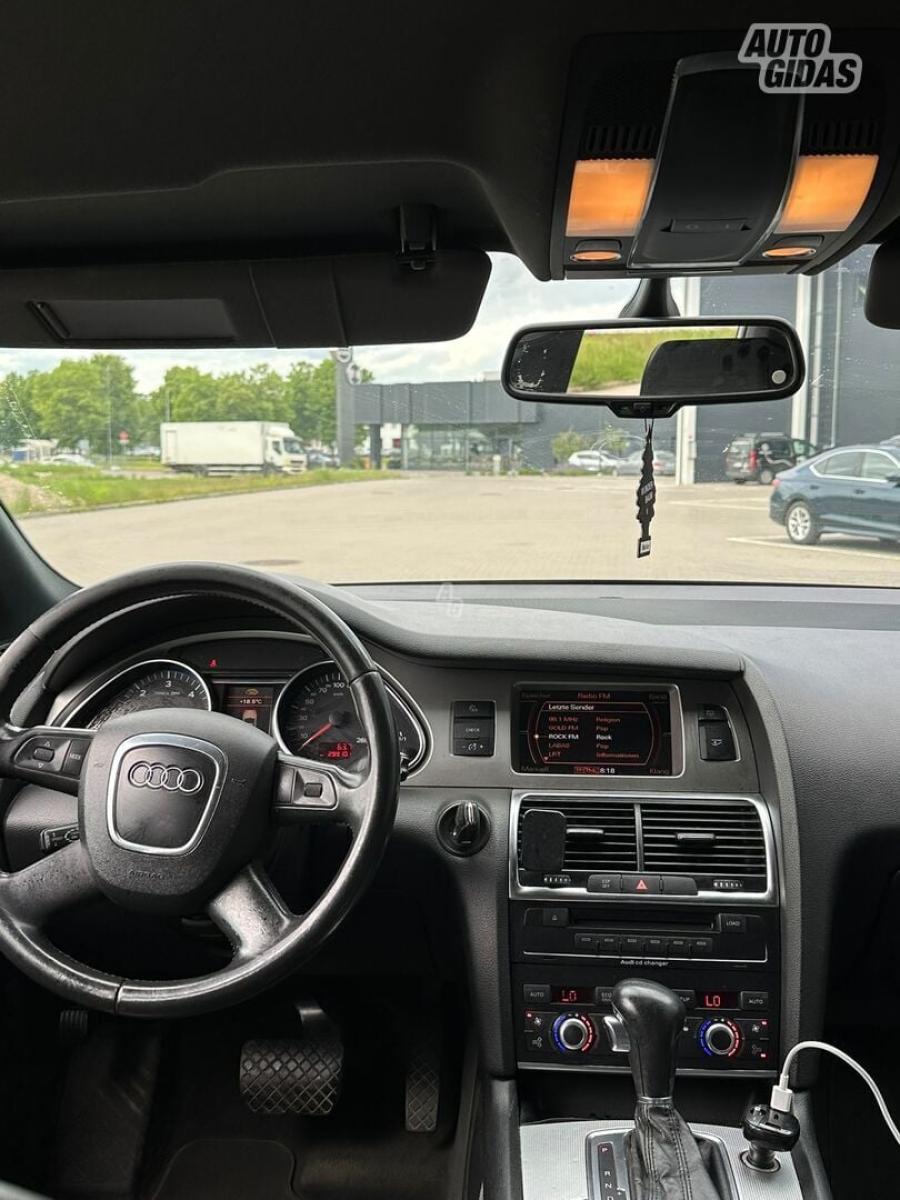 Audi Q7 2006 in Kaunas, with an engine capacity of 3.00 L and mileage of 290 thousand km for 3650 €, photo 8 on AUTOMOTO.COM.LV