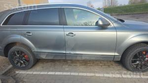 Audi Q7 2006 Saldus, ar dzinēja tilpumu 3.00 L un nobraukumu 420 tūkst. km par 2950 €, foto 5 vietnē AUTOMOTO.COM.LV