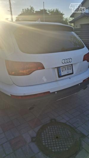Audi Q7 2006 Viļņa, ar dzinēja tilpumu 3.60 L un nobraukumu 310 tūkst. km par 4000 €, foto 3 vietnē AUTOMOTO.COM.LV
