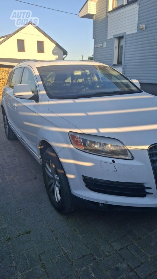 Audi Q7 2006 Viļņa, ar dzinēja tilpumu 3.60 L un nobraukumu 310 tūkst. km par 4000 €, foto 3 vietnē AUTOMOTO.COM.LV