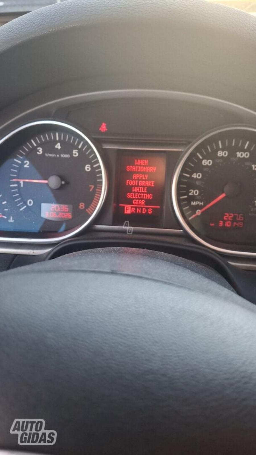Audi Q7 2006 Viļņa, ar dzinēja tilpumu 3.60 L un nobraukumu 310 tūkst. km par 4000 €, foto 6 vietnē AUTOMOTO.COM.LV