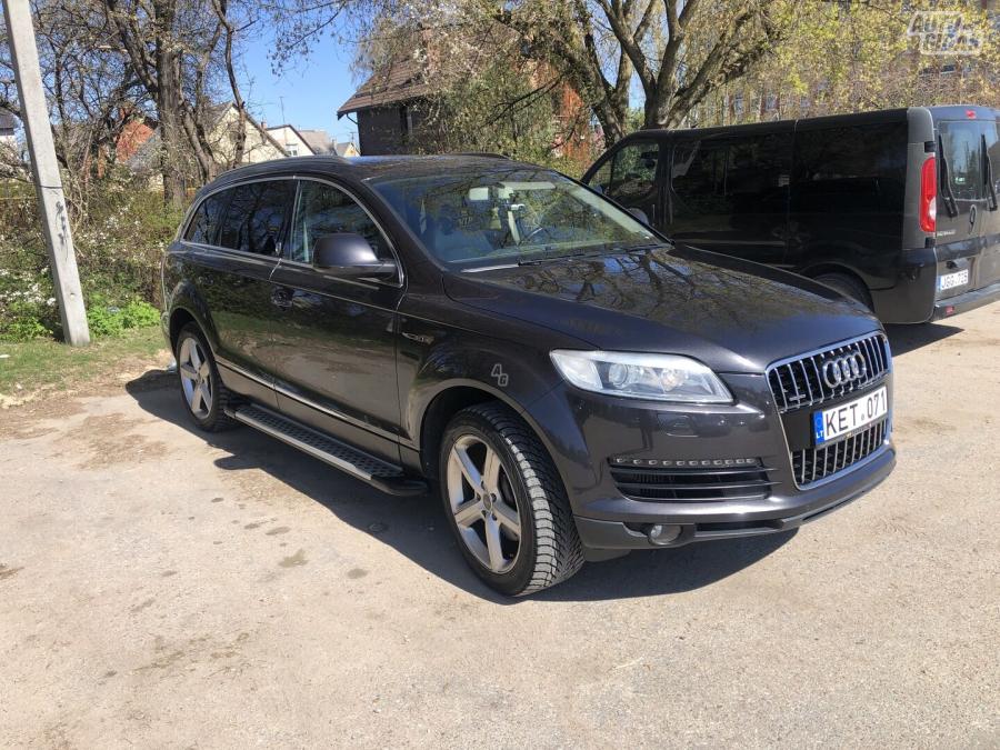 Audi Q7 2006 in Panevezys, with an engine capacity of 3.00 L and mileage of 300 thousand km for 6500 €, photo 1 on AUTOMOTO.COM.LV