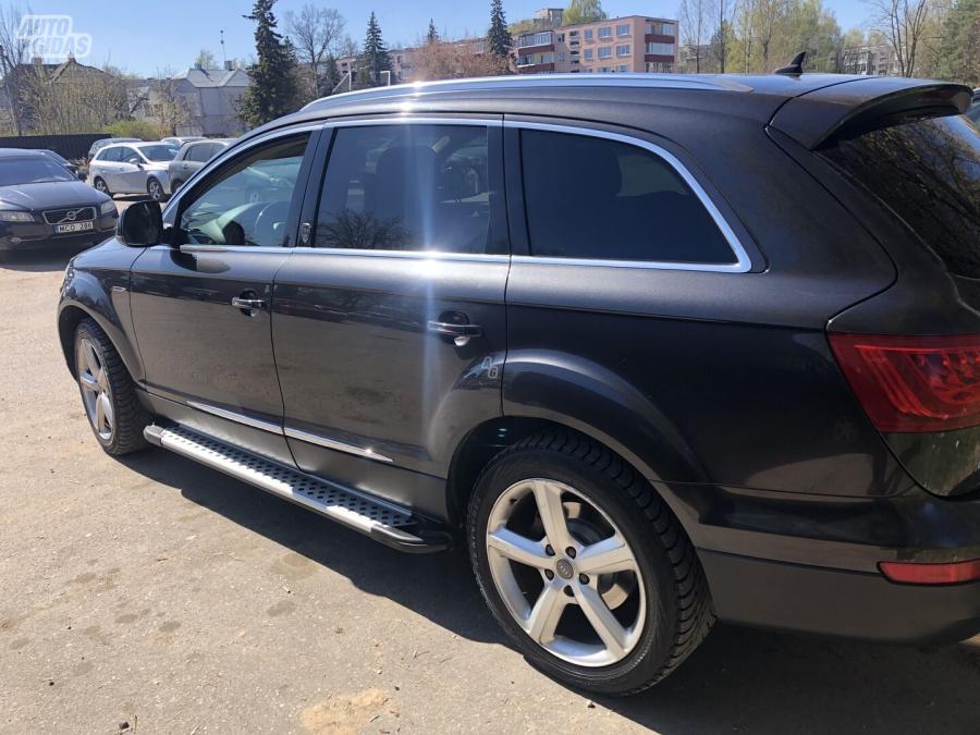 Audi Q7 2006 in Panevezys, with an engine capacity of 3.00 L and mileage of 300 thousand km for 6500 €, photo 7 on AUTOMOTO.COM.LV