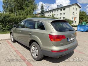 Audi Q7 2006 Tallina, ar dzinēja tilpumu 3.00 L un nobraukumu 340 tūkst. km par 6400 €, foto 4 vietnē AUTOMOTO.COM.LV