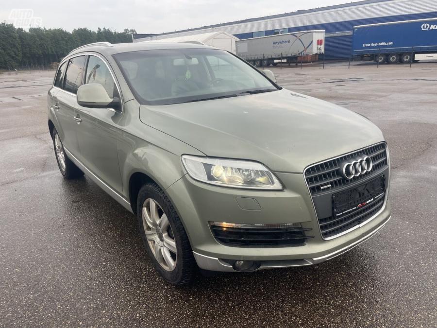 Audi Q7 2007 in Kaunas, with an engine capacity of 3.00 L and mileage of 286 thousand km for 5700 €, photo 4 on AUTOMOTO.COM.LV