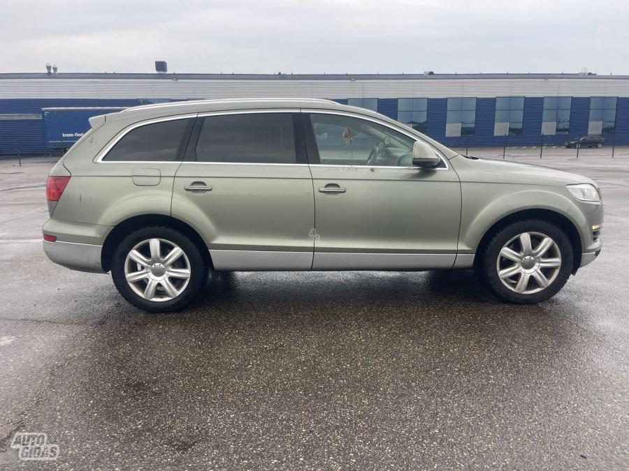 Audi Q7 2007 in Kaunas, with an engine capacity of 3.00 L and mileage of 286 thousand km for 5700 €, photo 5 on AUTOMOTO.COM.LV