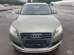 Audi Q7 2007 in Kaunas, with an engine capacity of 3.00 L and mileage of 286 thousand km for 5700 €, photo 6 on AUTOMOTO.COM.LV
