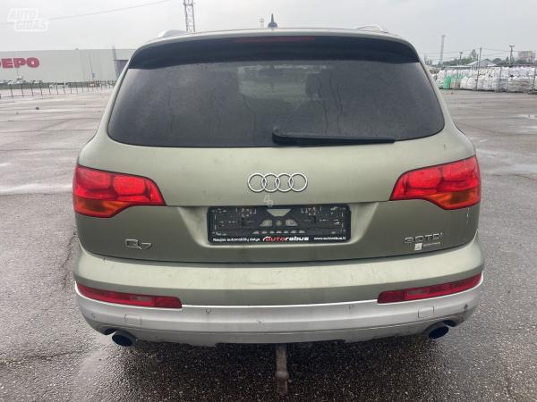 Audi Q7 2007 in Kaunas, with an engine capacity of 3.00 L and mileage of 286 thousand km for 5700 €, photo 6 on AUTOMOTO.COM.LV