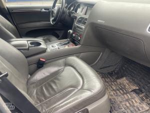 Audi Q7 2007 in Kaunas, with an engine capacity of 3.00 L and mileage of 286 thousand km for 5700 €, photo 17 on AUTOMOTO.COM.LV