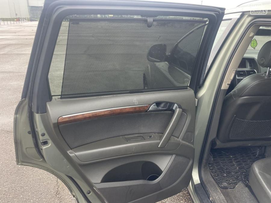 Audi Q7 2007 in Kaunas, with an engine capacity of 3.00 L and mileage of 286 thousand km for 5700 €, photo 20 on AUTOMOTO.COM.LV
