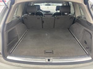 Audi Q7 2007 in Kaunas, with an engine capacity of 3.00 L and mileage of 286 thousand km for 5700 €, photo 23 on AUTOMOTO.COM.LV
