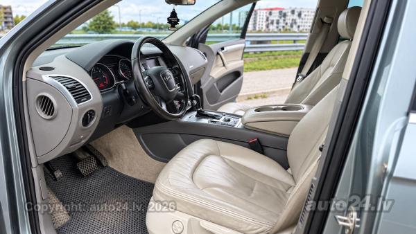 Audi Q7 2007 in Tallinn on AUTOMOTO.COM.LV Audi Q7 2007 in Tallinn, with an engine capacity of 3.00 L and mileage of 259 thousand km for 3599 €, photo 9 on AUTOMOTO.COM.LV