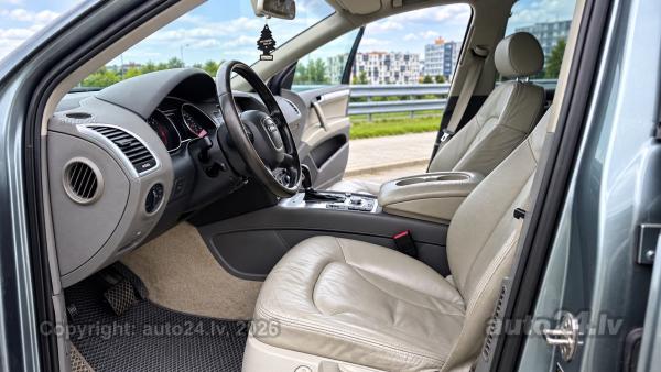 Audi Q7 2007 in Tallinn on AUTOMOTO.COM.LV Audi Q7 2007 in Tallinn, with an engine capacity of 3.00 L and mileage of 259 thousand km for 3599 €, photo 10 on AUTOMOTO.COM.LV