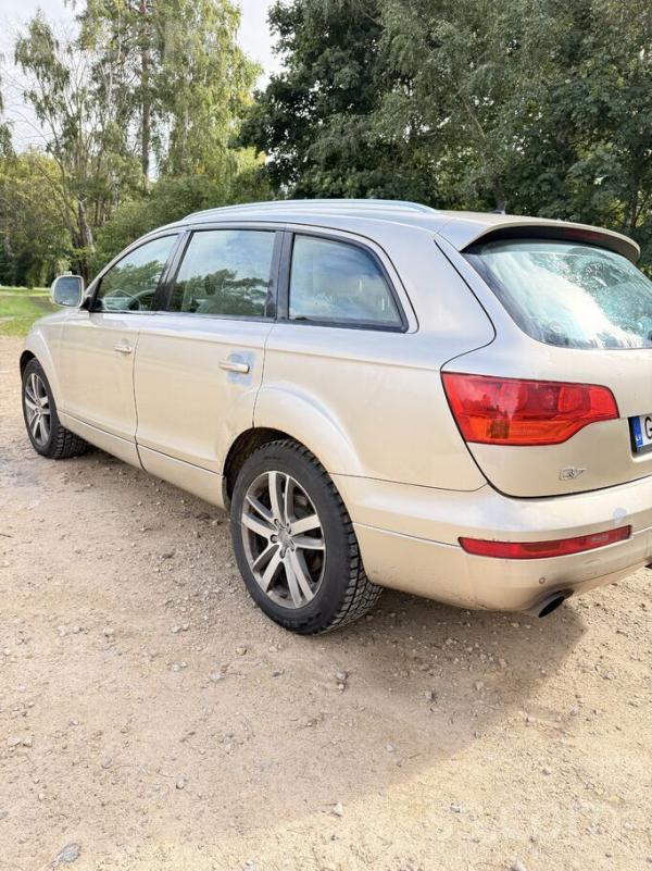 Audi Q7 2007 Rīga, ar dzinēja tilpumu 3.00 L un nobraukumu 514 tūkst. km par 2500 €, foto 5 vietnē AUTOMOTO.COM.LV