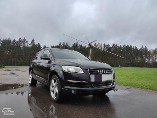 Audi Q7 2008 in Vilnius, with an engine capacity of 3.60 L and mileage of 325 thousand km for 9500 €, photo 1 on AUTOMOTO.COM.LV