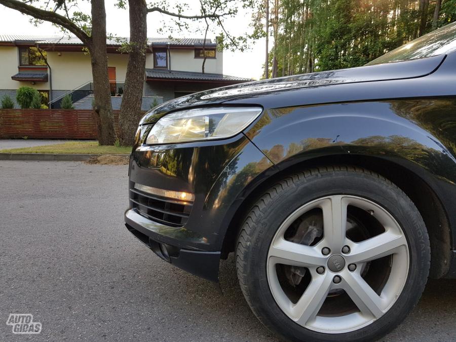 Audi Q7 2008 in Vilnius, with an engine capacity of 3.60 L and mileage of 325 thousand km for 9500 €, photo 6 on AUTOMOTO.COM.LV